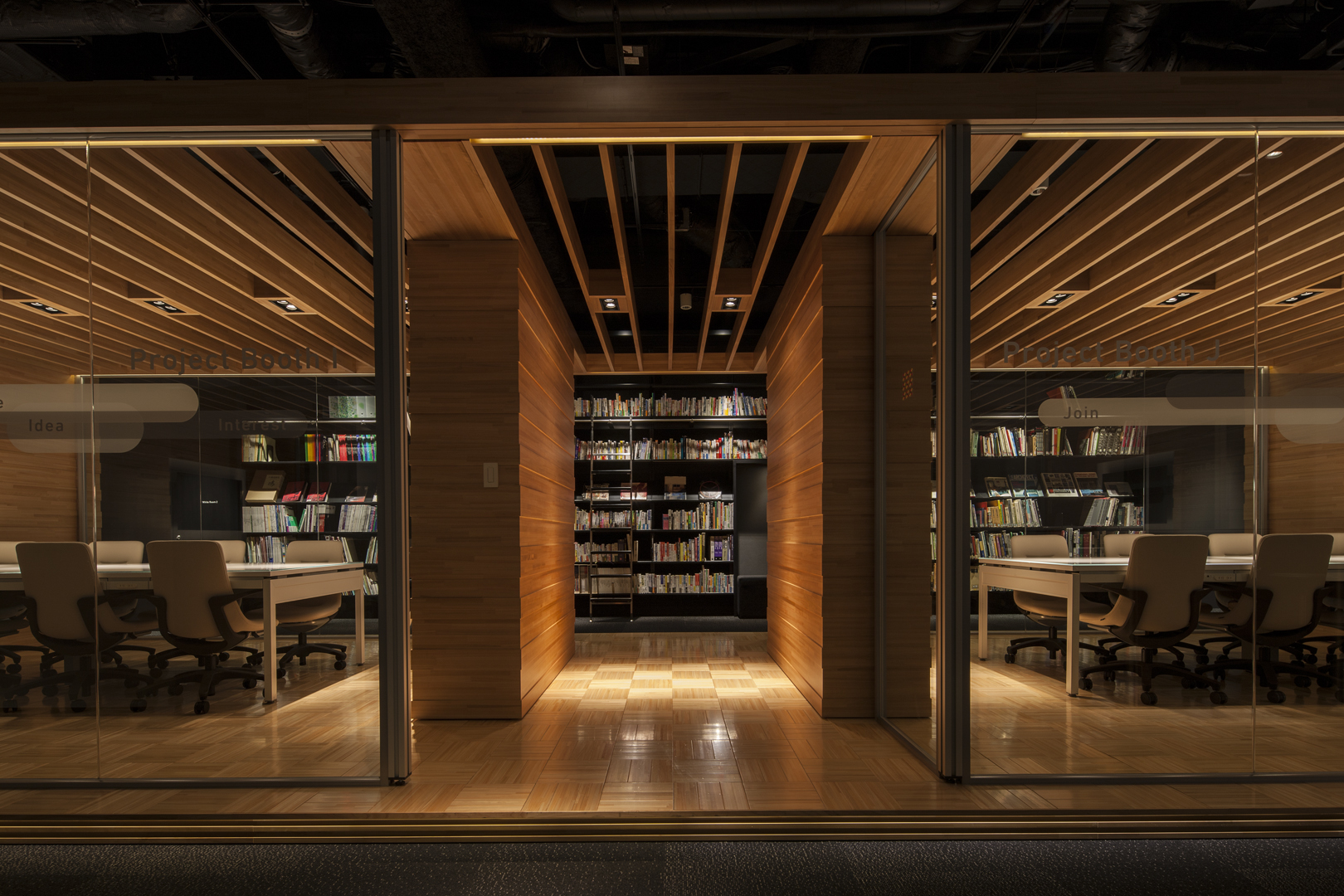 ウッドデザイン賞 受賞作品データベース | ITOKI Tokyo Innovation Center SYNQA（シンカ） 2015年受賞 受賞